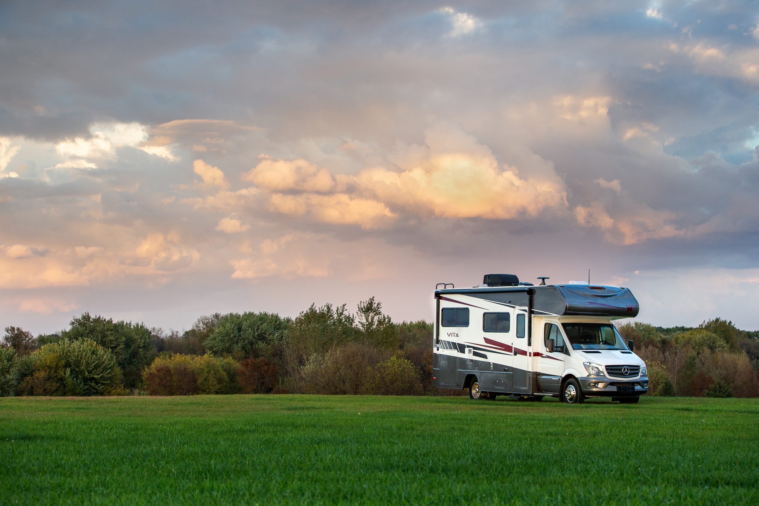 How Winnebago Became The Most Iconic Motorhome In America - Nomadic News
