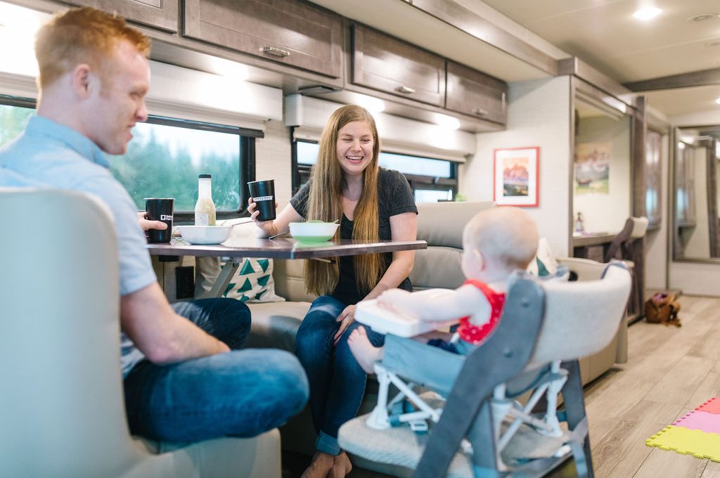 Who Are Heath and Alyssa Padgett? - Nomadic News