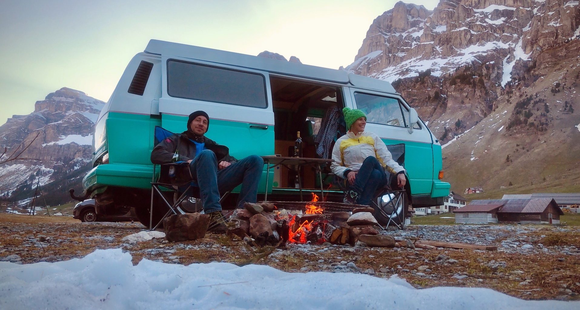 The VW Vanagon Is an Iconic Road Trip Van - Nomadic News