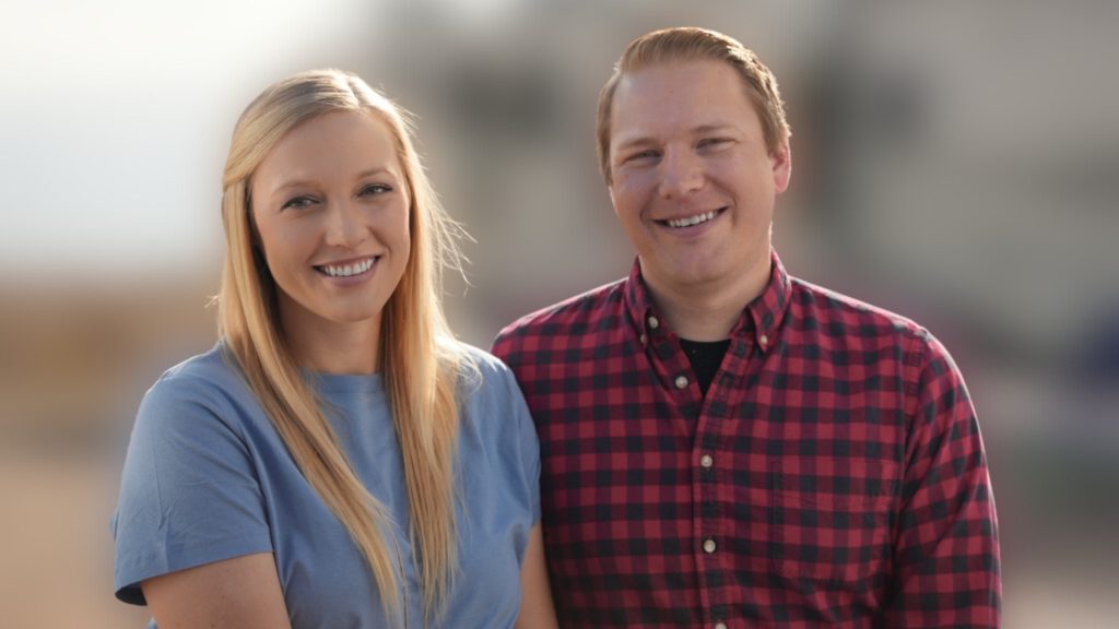 Getaway Couple Announces the Acquisition of Nomadic News and HWYCO