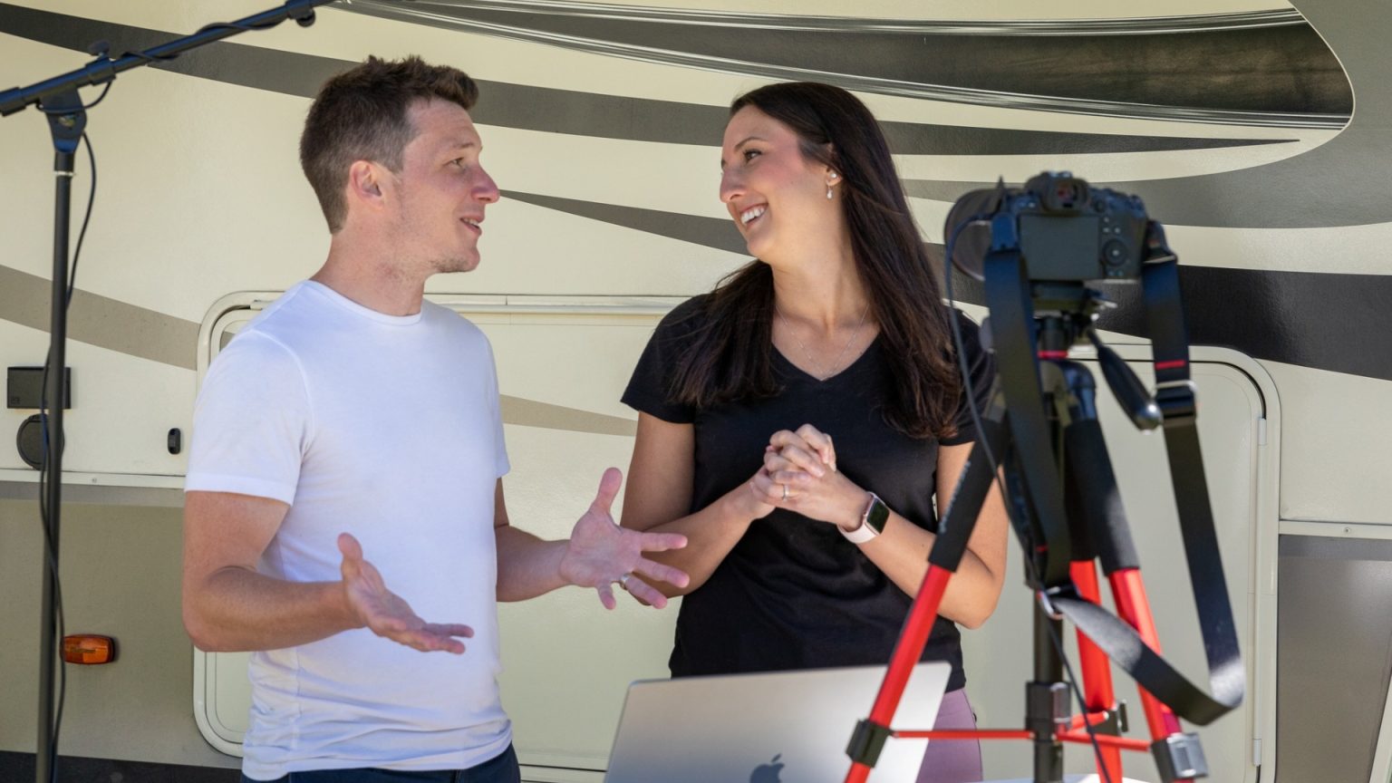 Who Are Happily Ever Hanks? - Nomadic News