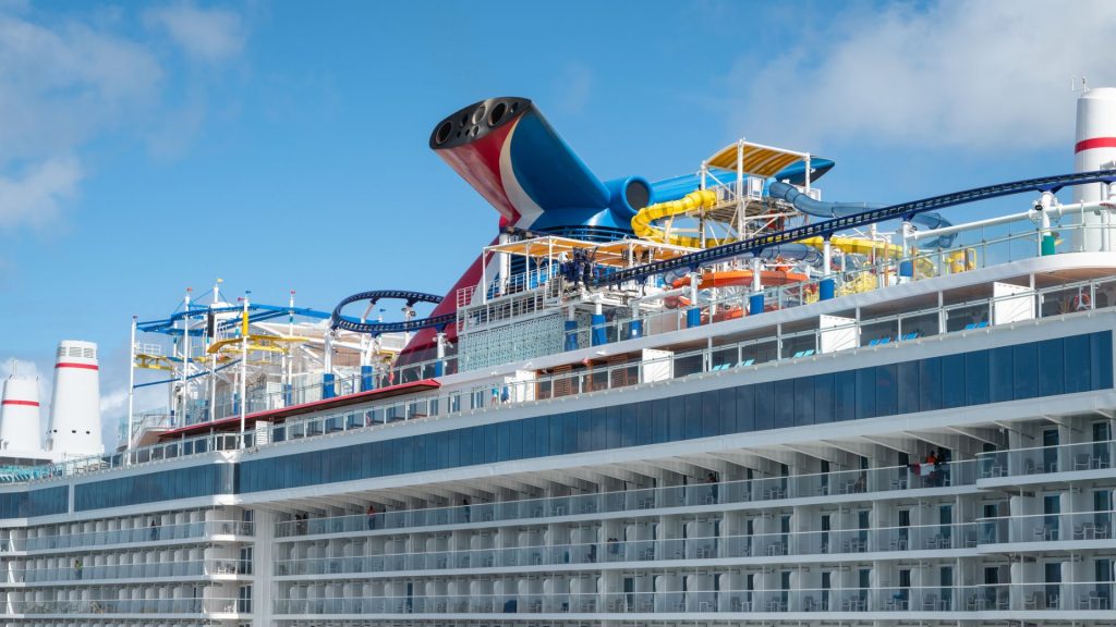 Head to Head: Carnival vs Royal Caribbean - Nomadic News