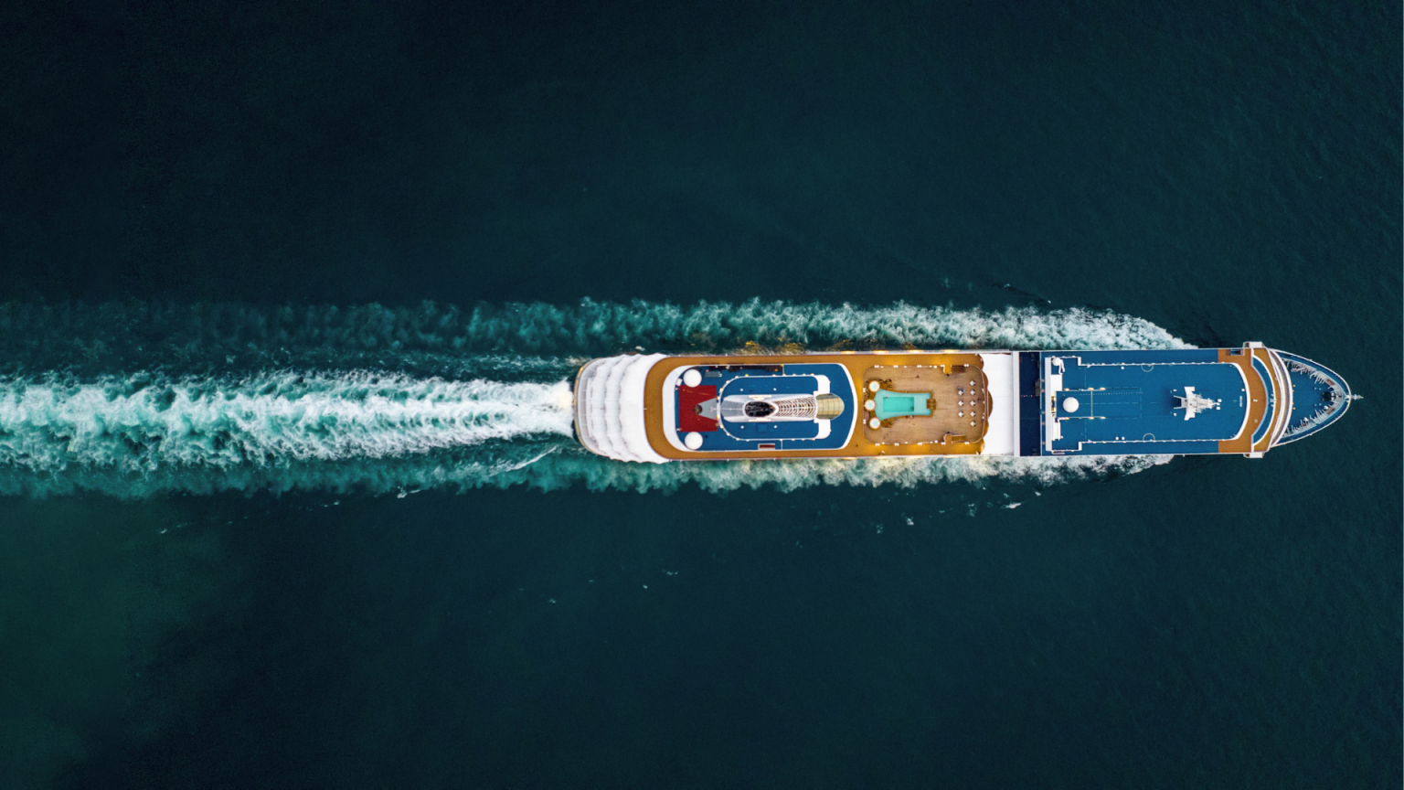 How Fast Do Cruise Ships Go? - Nomadic News